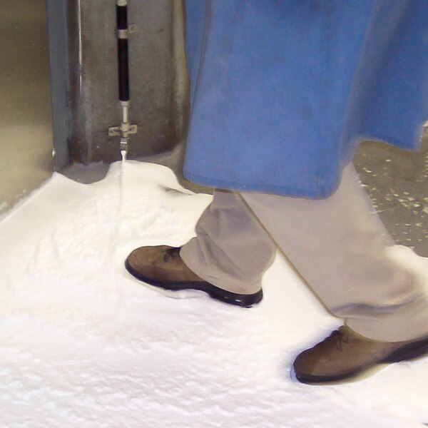 Single Line Pre-Mix Doorway Foam Unit - KDS1 | Amerisan LLC